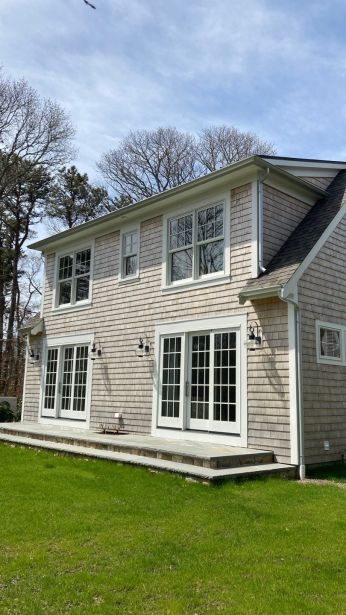 On-Site Manufacturing & Installation of Seamless Galvalume Gutter